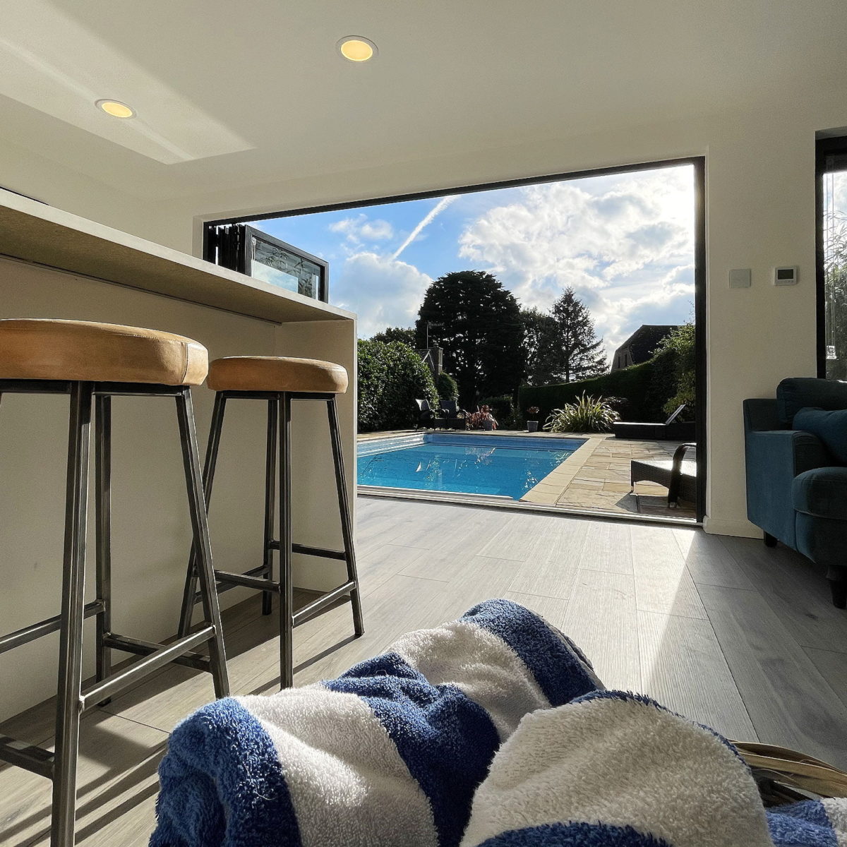 A Stunning Pool House In The Garden - Custom Bar And More