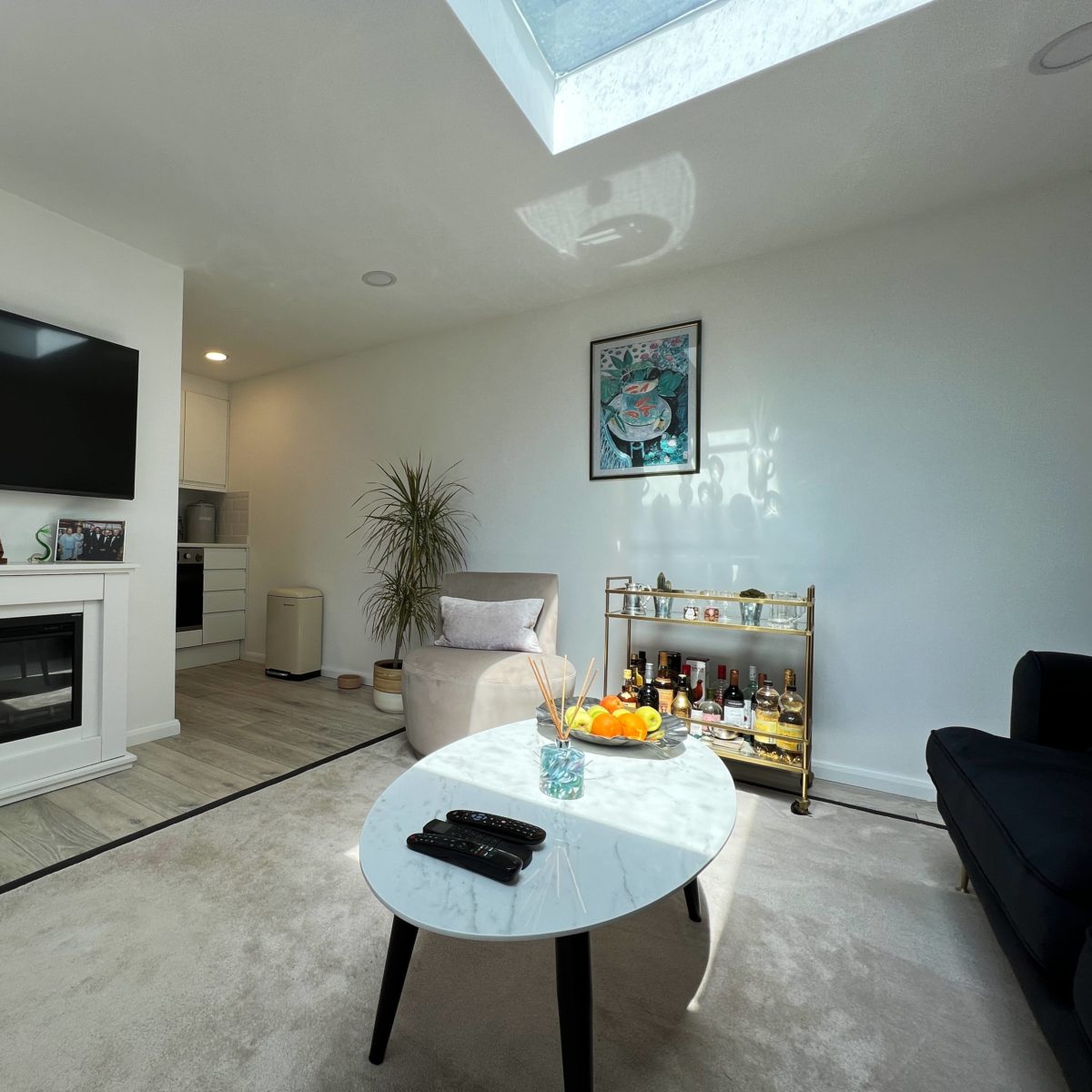Garden Annexe In Surrey - A Cosy Modern Annexe For Living