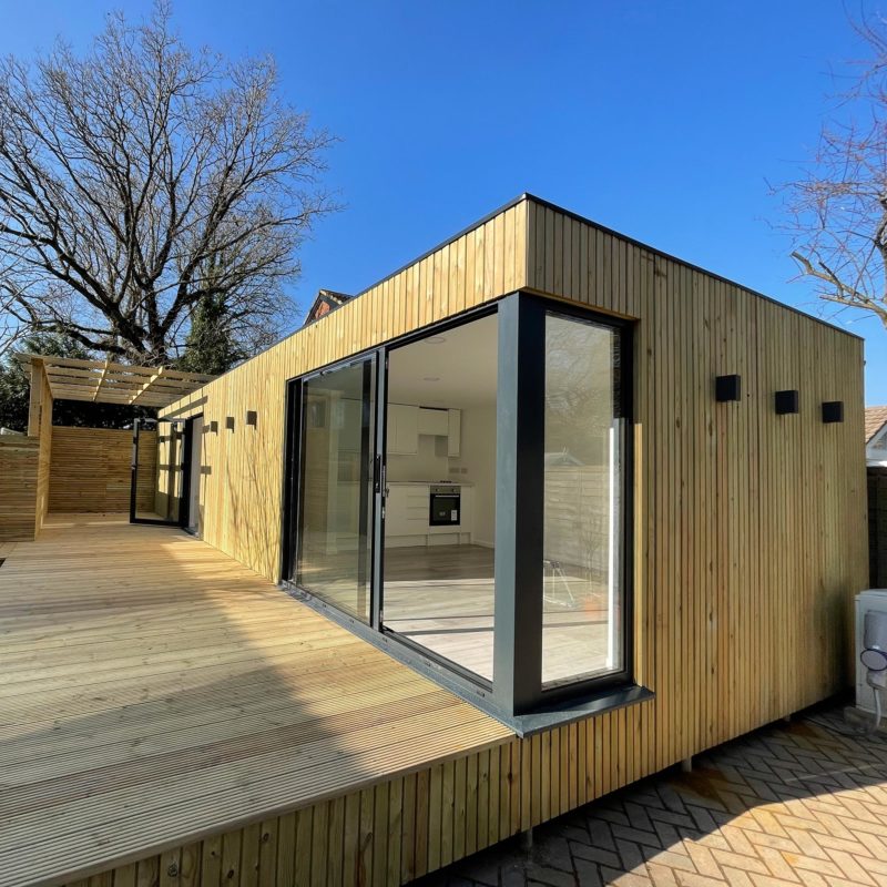 Garden Annex With A Pergola - A Quiet Outdoor Space